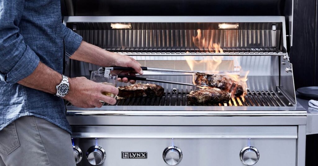 7 Benefits of Grilling That Make Us Love Cooking Outdoors | Beyond the ...