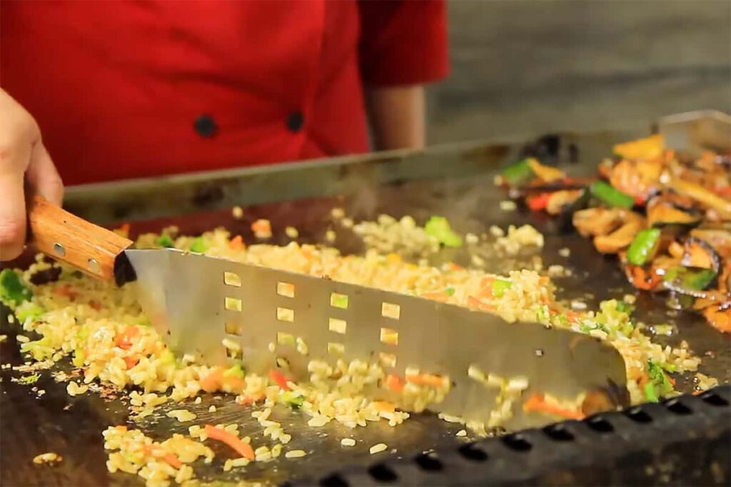 Why Outdoor Griddle Cooking Is Changing the Game for Foodies | Outeriors