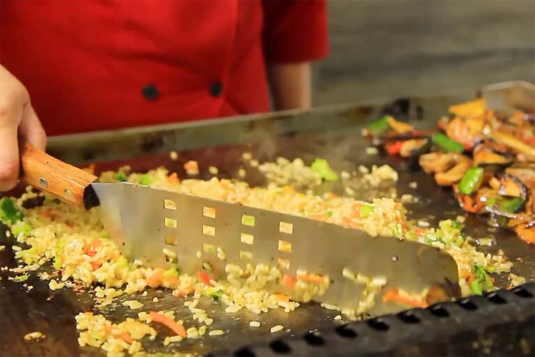 Why Outdoor Griddle Cooking Is Changing the Game for Foodies | Outeriors