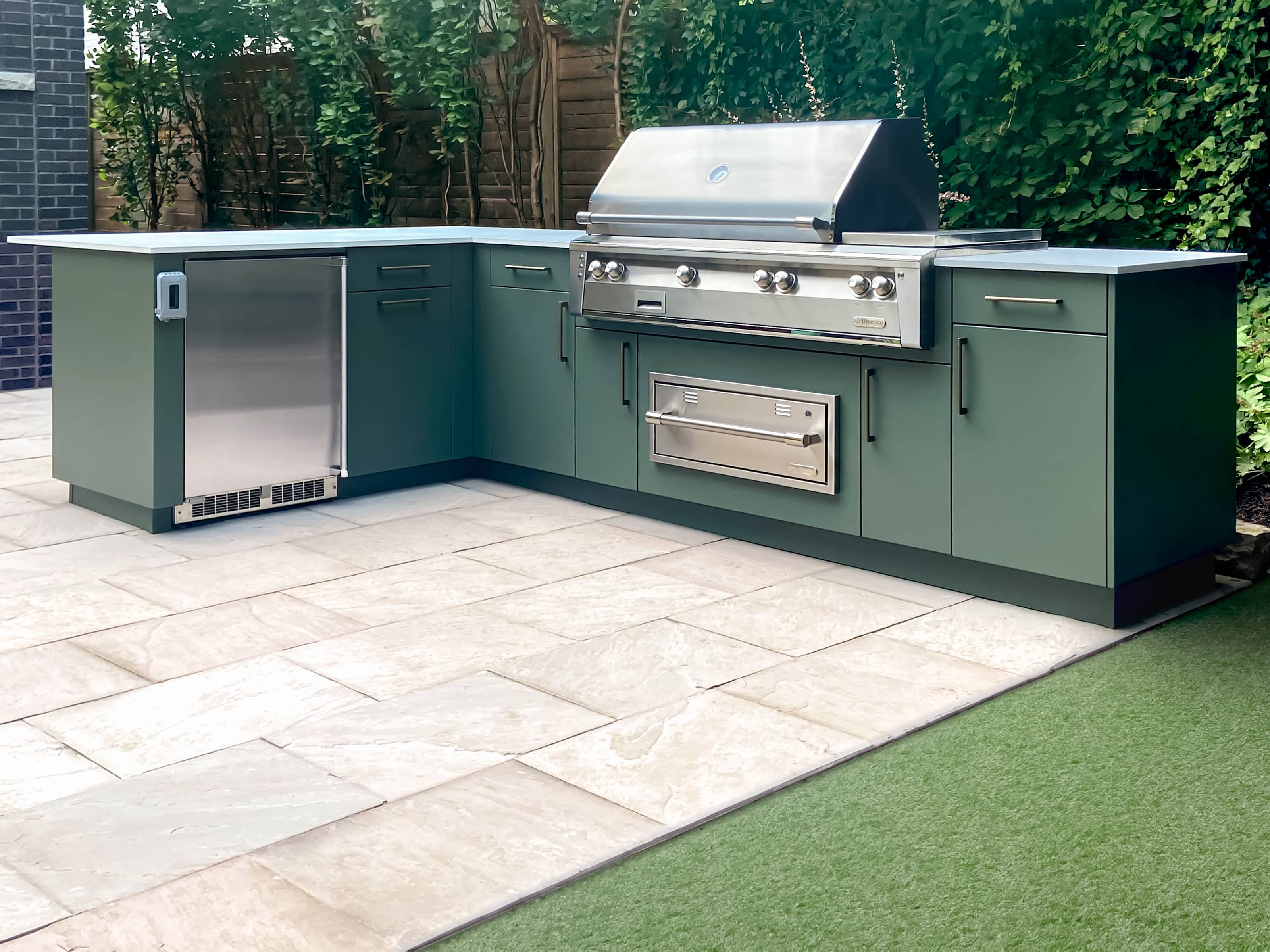 Tranquil Garden | Outdoor Kitchen Inspiration